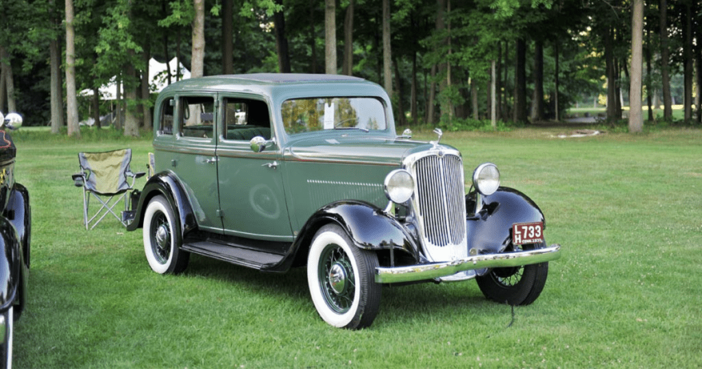 1933 Continental Flyer Sedan – Engineerine – Classic Cars
