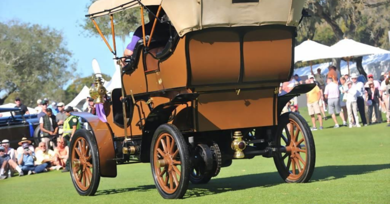 1904 Knox Two-Cylinder Tuxedo Touring – Engineerine – Classic Cars